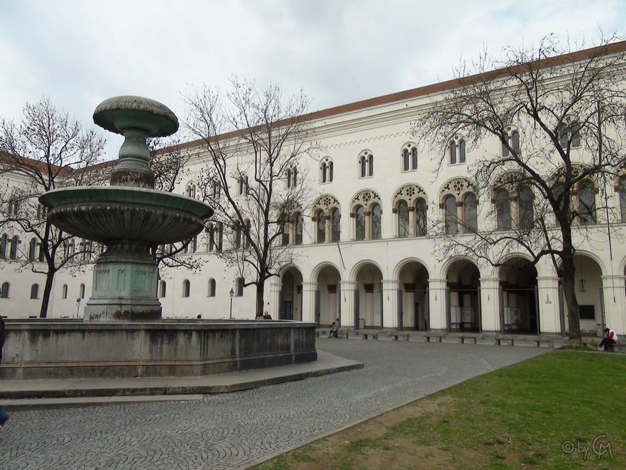 Cordula Maier » Ludwig-Maximilians-Universität München